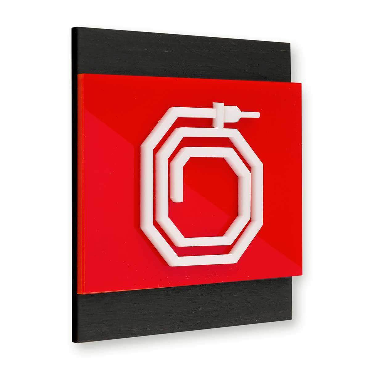 Fire Hydrant Sign: Wood & Acrylic Plate — "Buro" Design | BSign Store